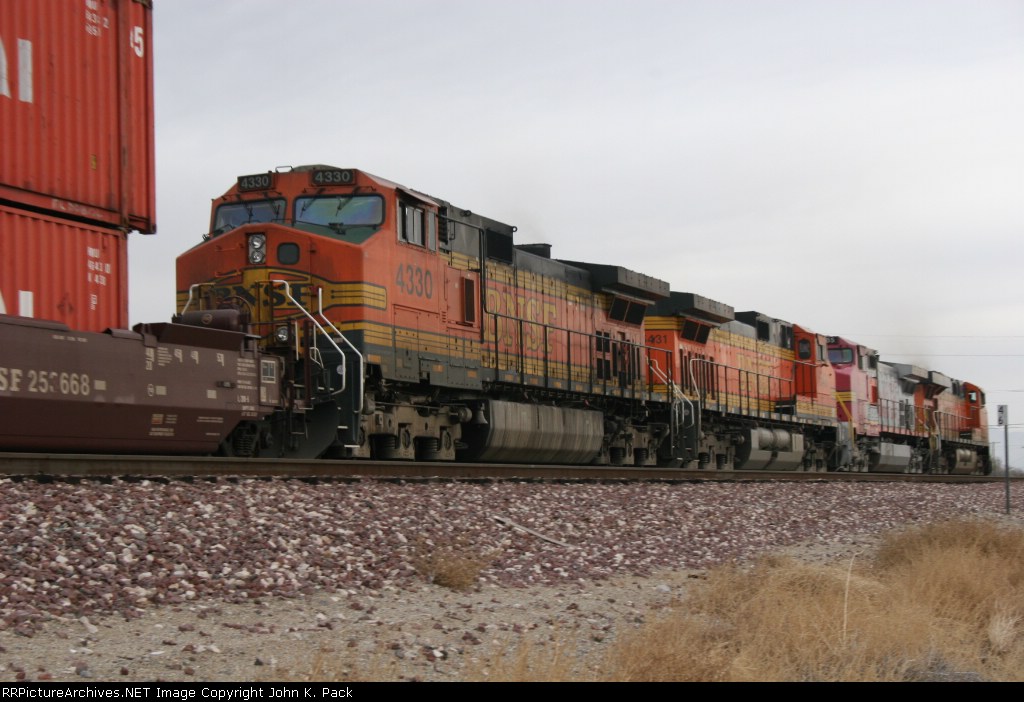BNSF 4330